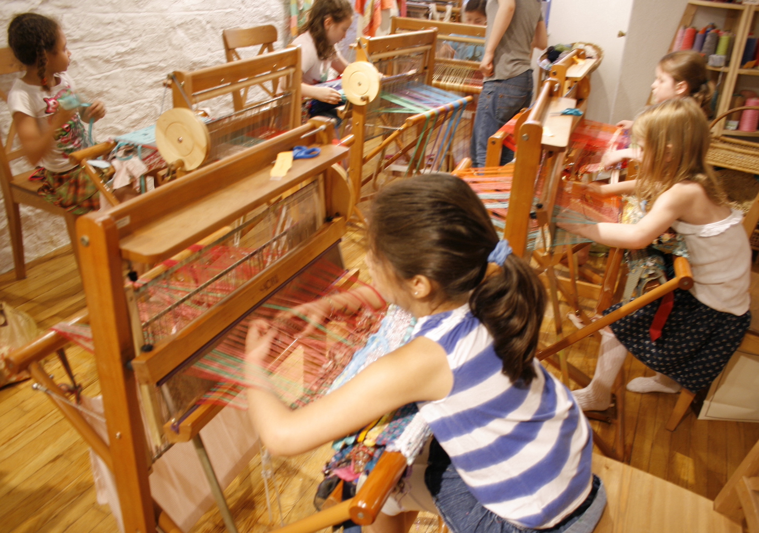 Zen Weaving in DUMBO at Loop of the Loom. Book your after school class ...