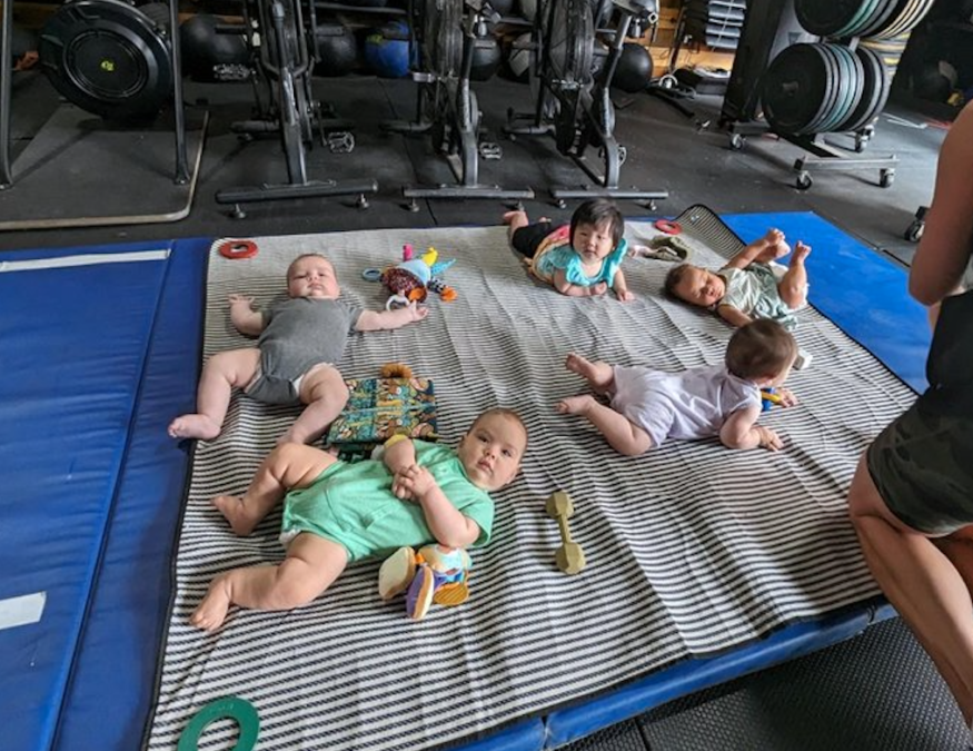 Baby & Me classes & hangs for new parents in Brooklyn | Brooklyn Bridge ...