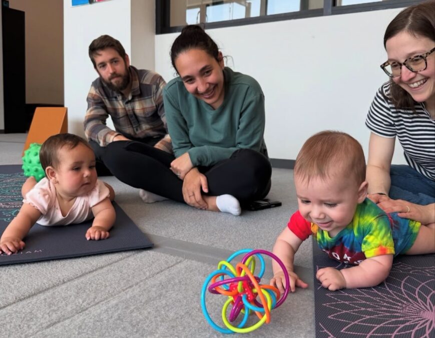 Baby & Me classes & hangs for new parents in Brooklyn | Brooklyn Bridge ...