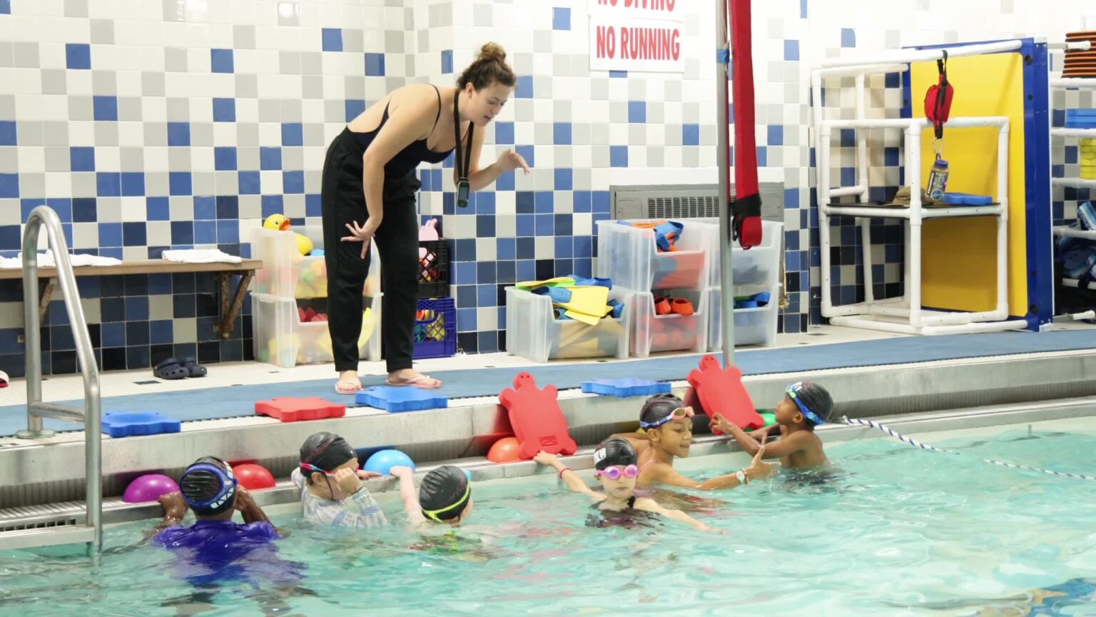 Swim lessons in Brooklyn and lower Manhattan | Brooklyn Bridge Parents ...